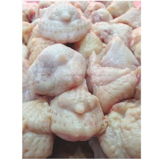 Raw Chicken Head (Halal), Food & Drinks, Packaged & Instant Food on ...
