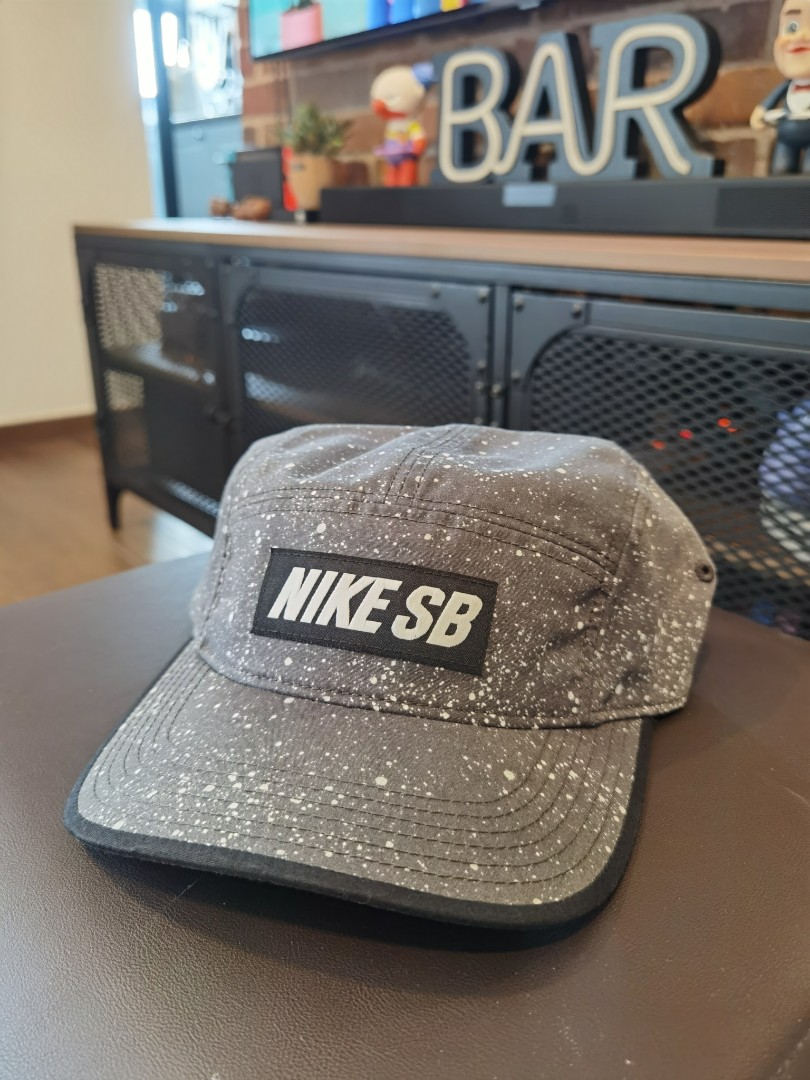 Nike Sb cap, 男裝, 運動服裝 - Carousell
