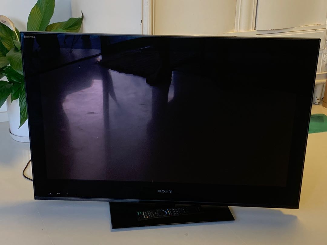 SONY KDL-40 NX700, TV & Home Appliances, TV & Entertainment, TV on ...