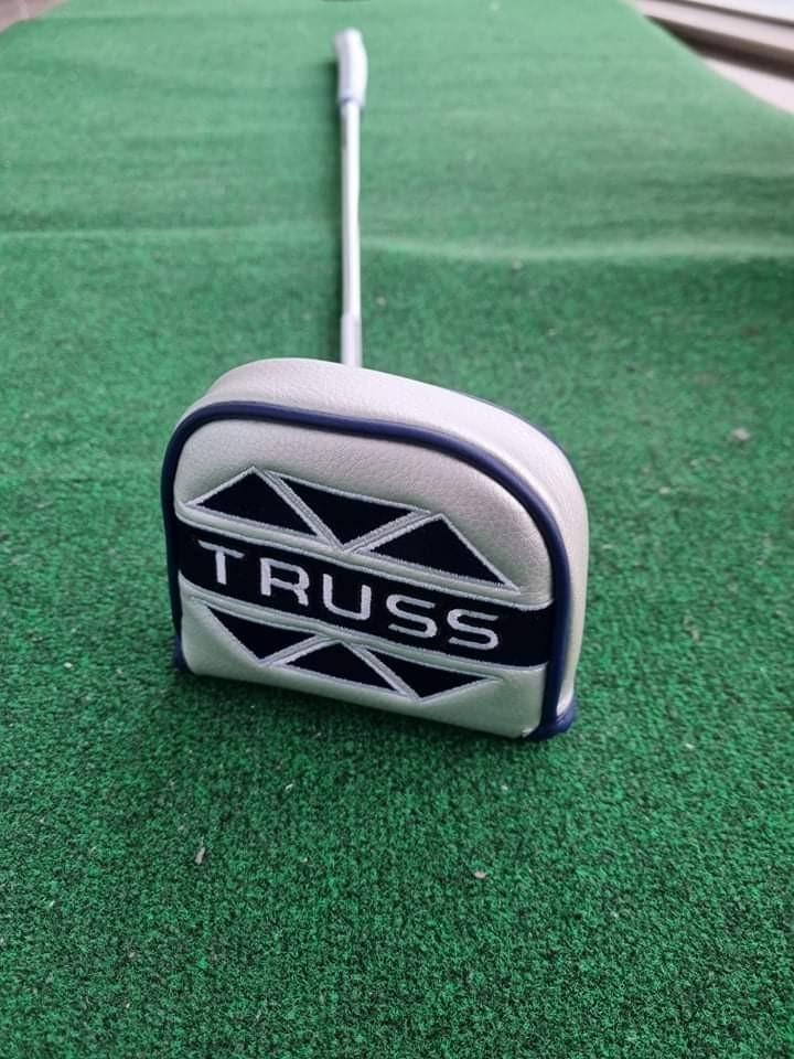 Taylormade Truss TM1 35" Putter, Sports Equipment, Sports & Games, Golf ...