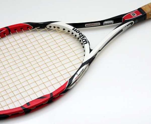 Wilson K Six. One Tour 90 (簽名拍) 費達拿於2007至2009年間使用(經典中的經典), 運動產品, 運動與體育 ...