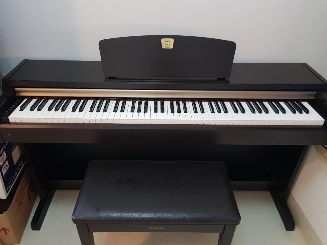 Yamaha CLP-220 Clavinova, Hobbies & Toys, Music & Media, Musical ...