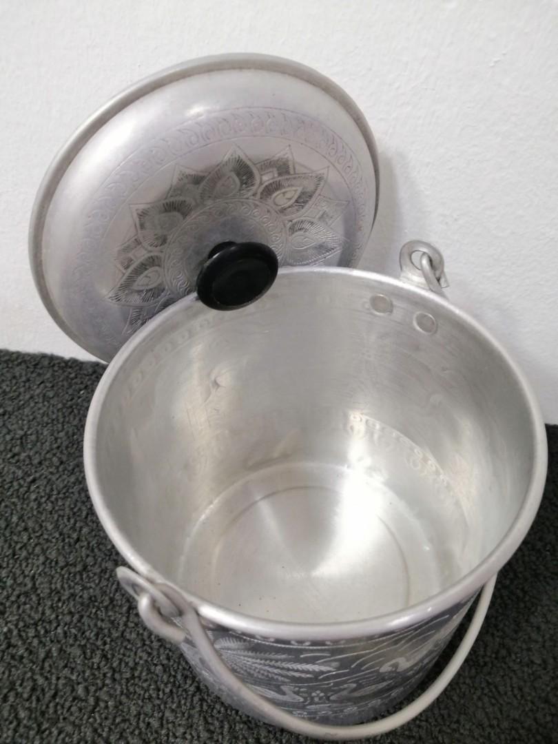 80s Retro Dabao Tin Container, Hobbies & Toys, Memorabilia ...