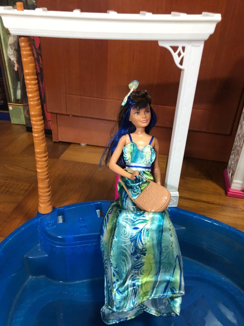 Barbie Swimming Pool, Fashion Vending Machine, Hobbies & Toys, Toys ...