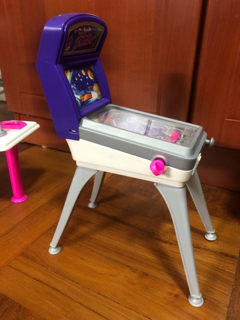 Barbie Play N Prize Gaming Arcade Playset, Hobbies & Toys, Toys & Games ...