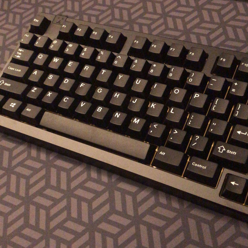 Fully Built KBDfans BELLA 75% hotswap custom mechanical keyboard, 傢俬＆家居 ...