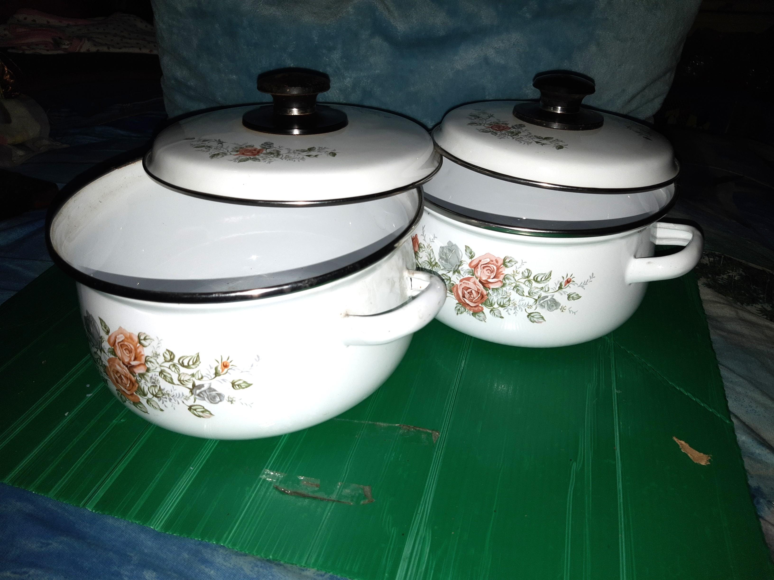 Panci set enamel Kedaung, Kitchen & Appliances di Carousell