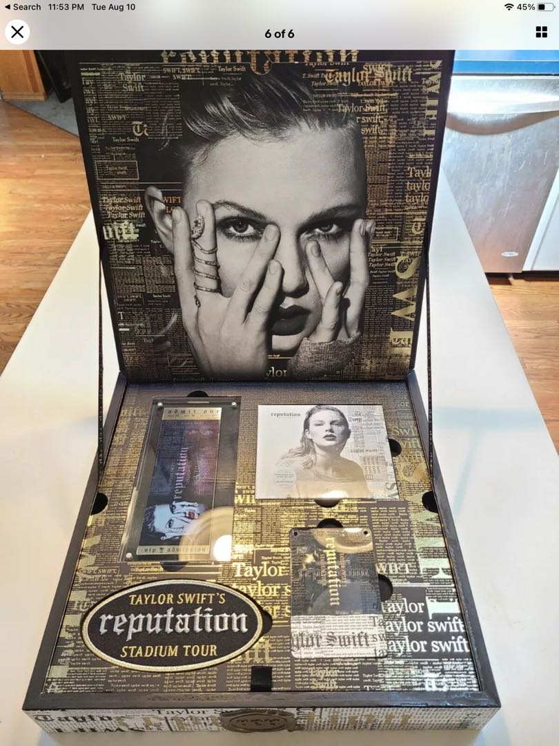 Taylor Swift VIP REPUTATION BOX, Hobbies & Toys, Music & Media, CDs ...