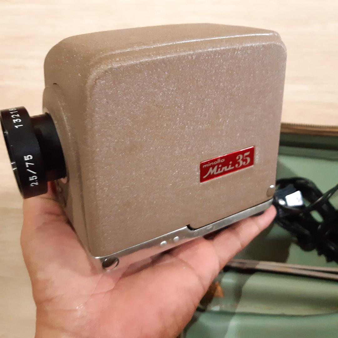 vintage minolta mini 35 projector 1950s, Hobbies & Toys, Memorabilia ...
