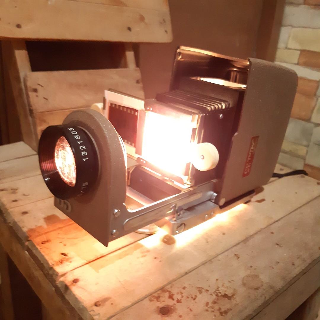 vintage minolta mini 35 projector 1950s, Hobbies & Toys, Memorabilia ...
