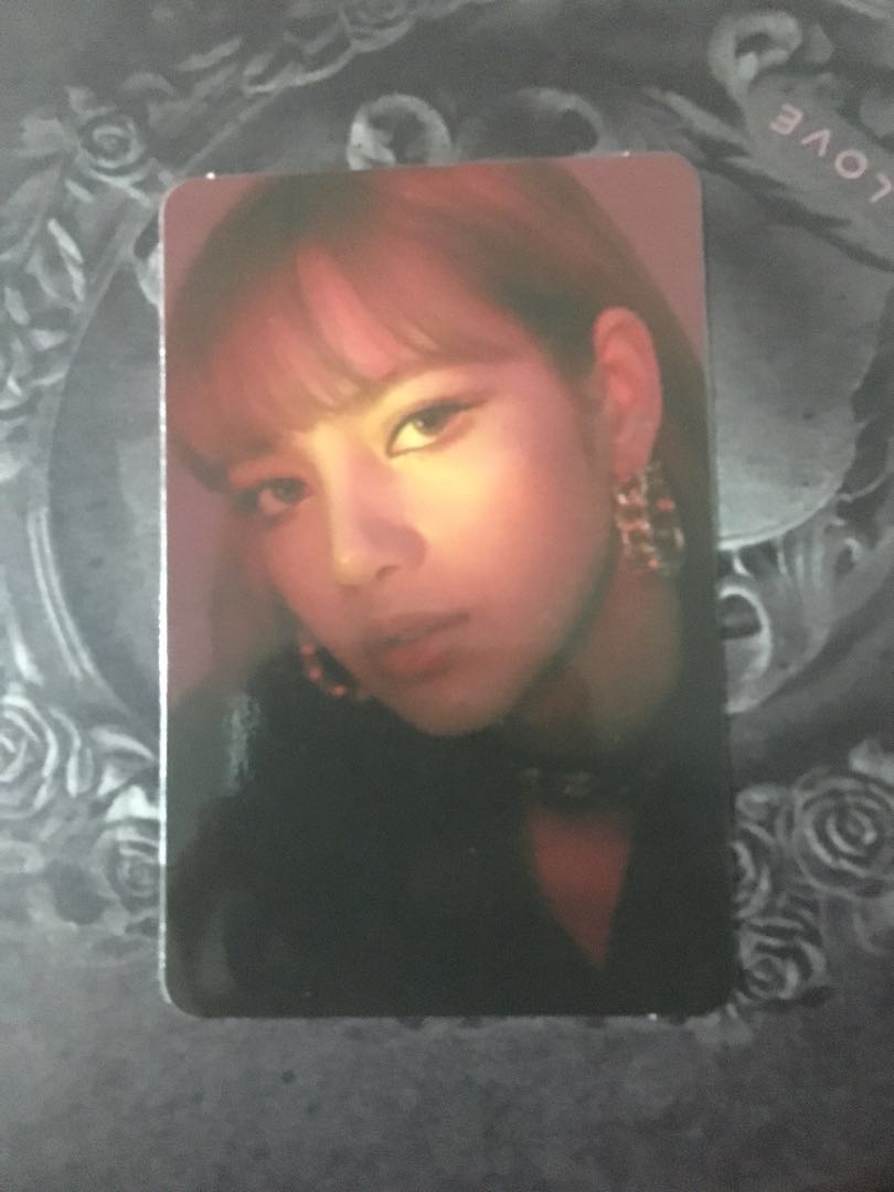 BLACKPINK LISA SQUARE UP PHOTOCARD, Hobbies & Toys, Memorabilia ...
