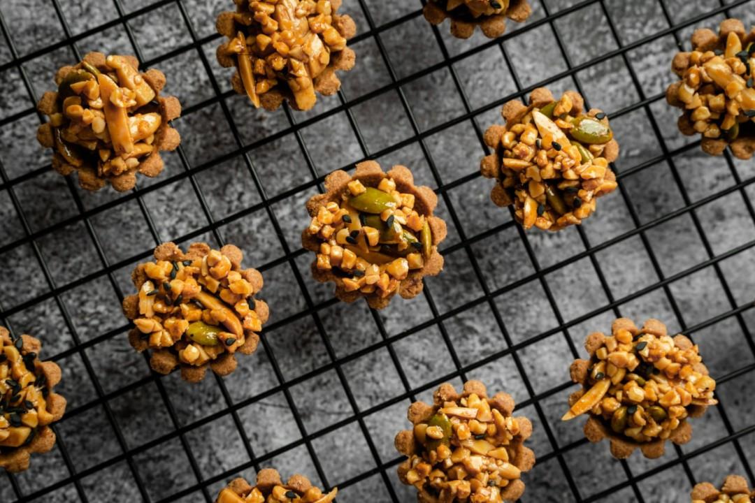 OCOC Ready Stock - Choco Nutty Bites, Food & Drinks, Packaged & Instant ...