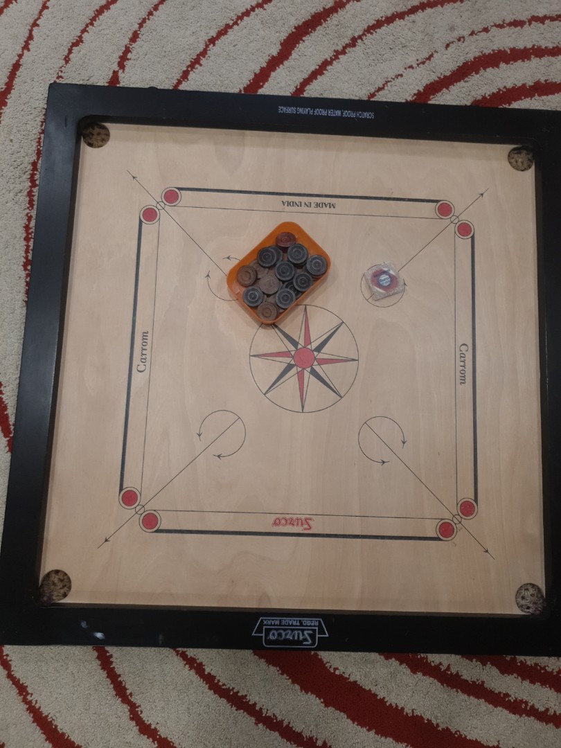 Karam board with coins, Hobbies & Toys, Toys & Games on Carousell