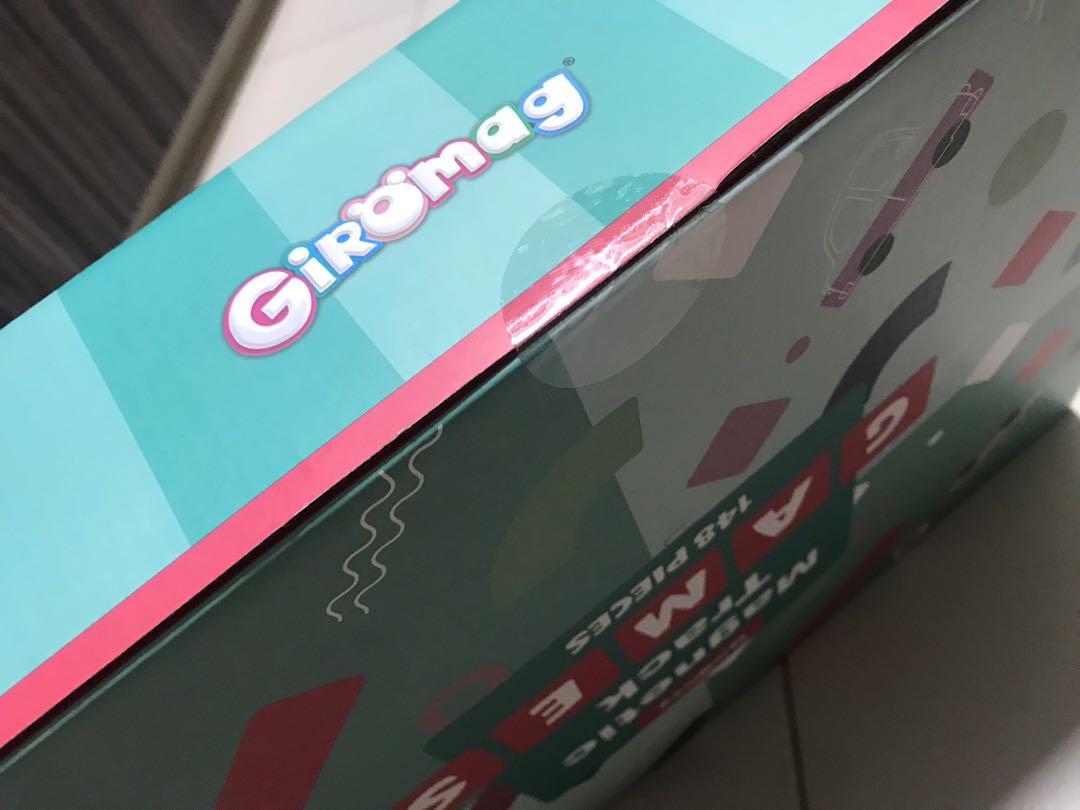 STEM 148 PCs set Giromag Magnetic tiles race car track with two battery ...