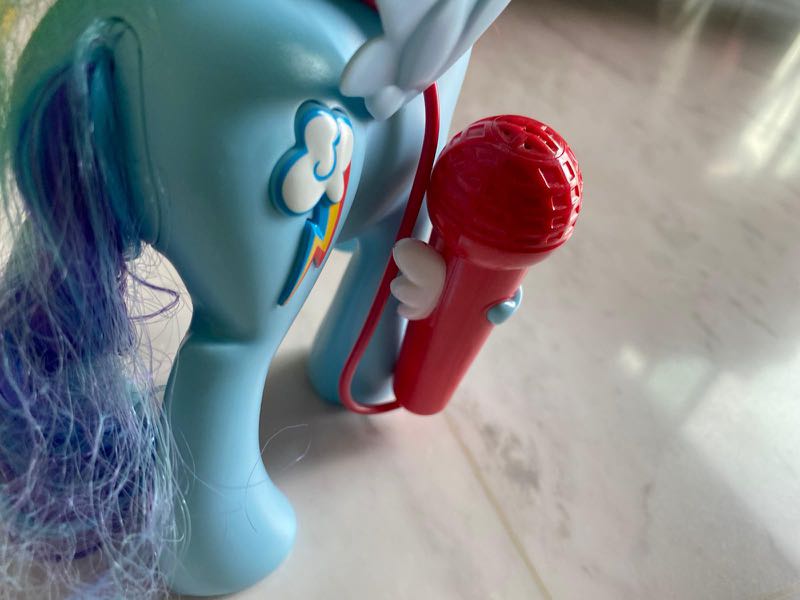 My little pony sing along, Hobbies & Toys, Toys & Games on Carousell
