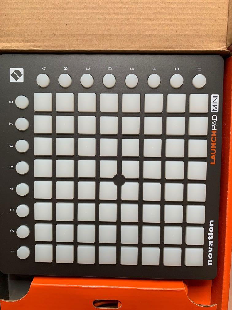 Novation launchpad mini mk1, Hobbies & Toys, Music & Media, Music ...