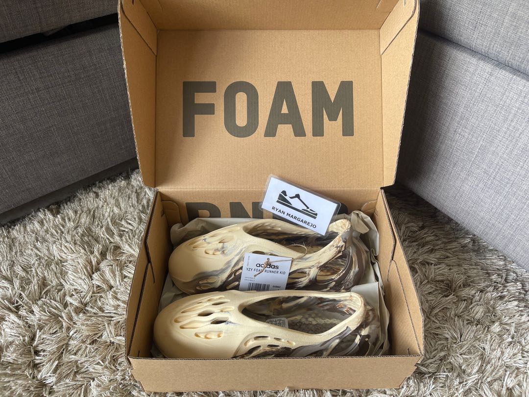 Yeezy Foam Runner Kid, Babies & Kids, Babies & Kids Fashion on Carousell