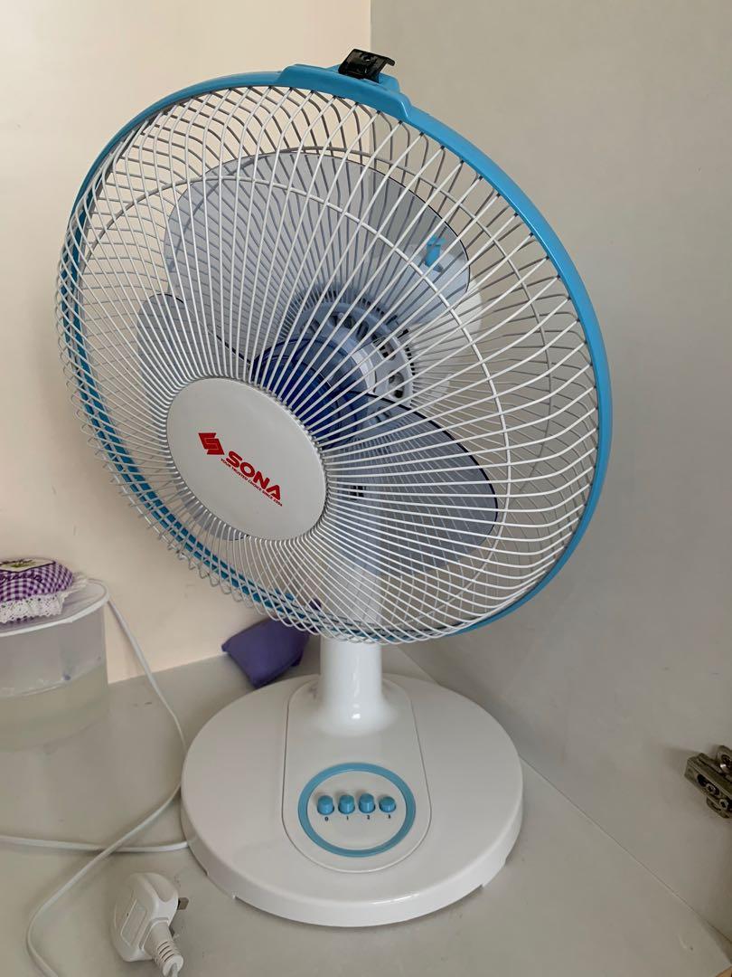 2 table top fans from SONA, Furniture & Home Living, Lighting & Fans ...