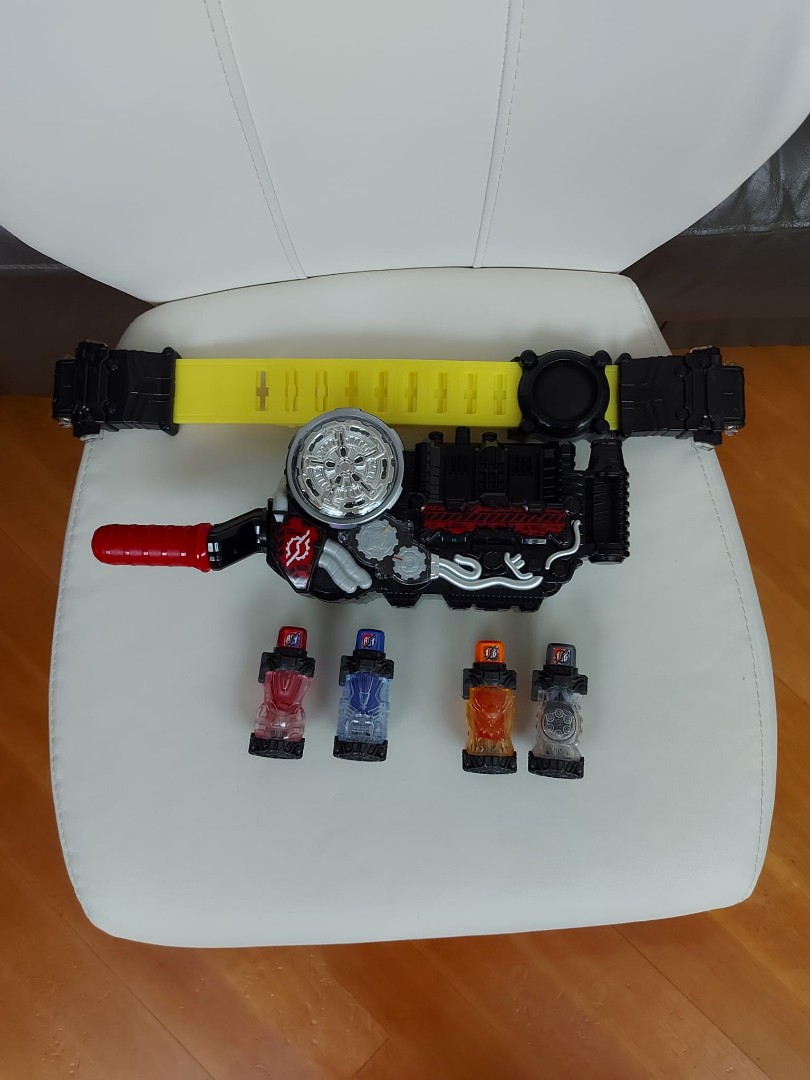 幪面超人 kamen rider dx build driver, 興趣及遊戲, 玩具 & 遊戲類 - Carousell