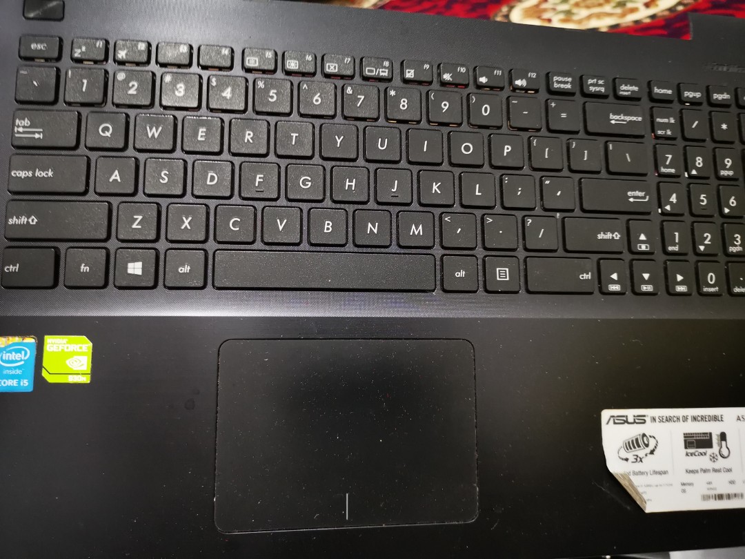 Asus A555L keyboard and touch pad, Computers & Tech, Laptops ...