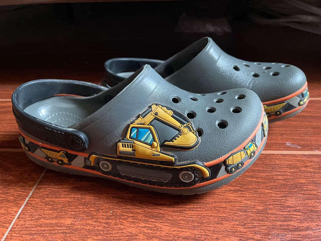 Crocs Funlab Graphic tractor Clog C13, Babies & Kids, Babies & Kids ...