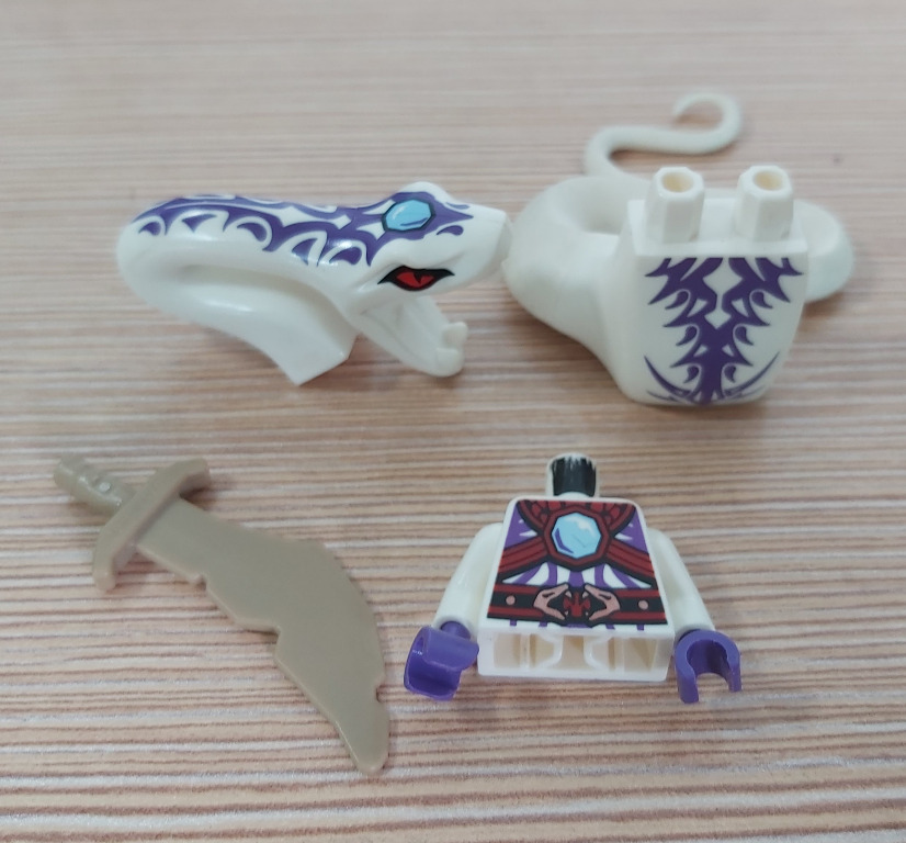 lego pythor mini figure, Hobbies & Toys, Toys & Games on Carousell