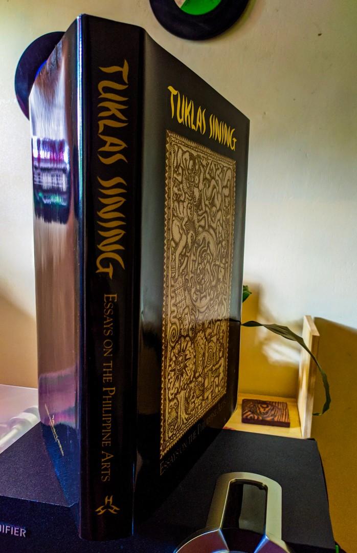 Tuklas Sining Edited by Nicanor Tiongson, Hobbies & Toys, Books & Magazines, Fiction & Non ...