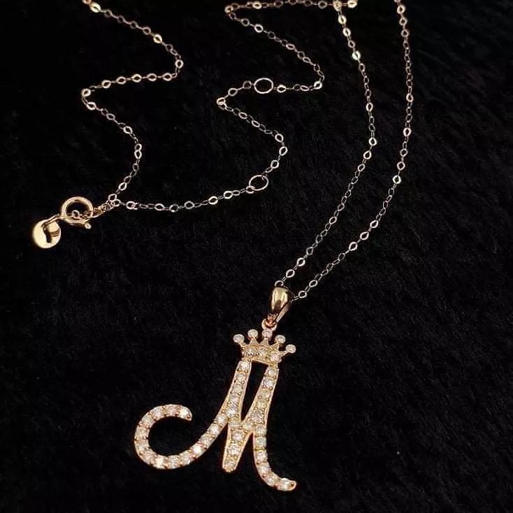 .500ct Letter M cursive Necklace, Women's Fashion, Jewelry & Organizers ...
