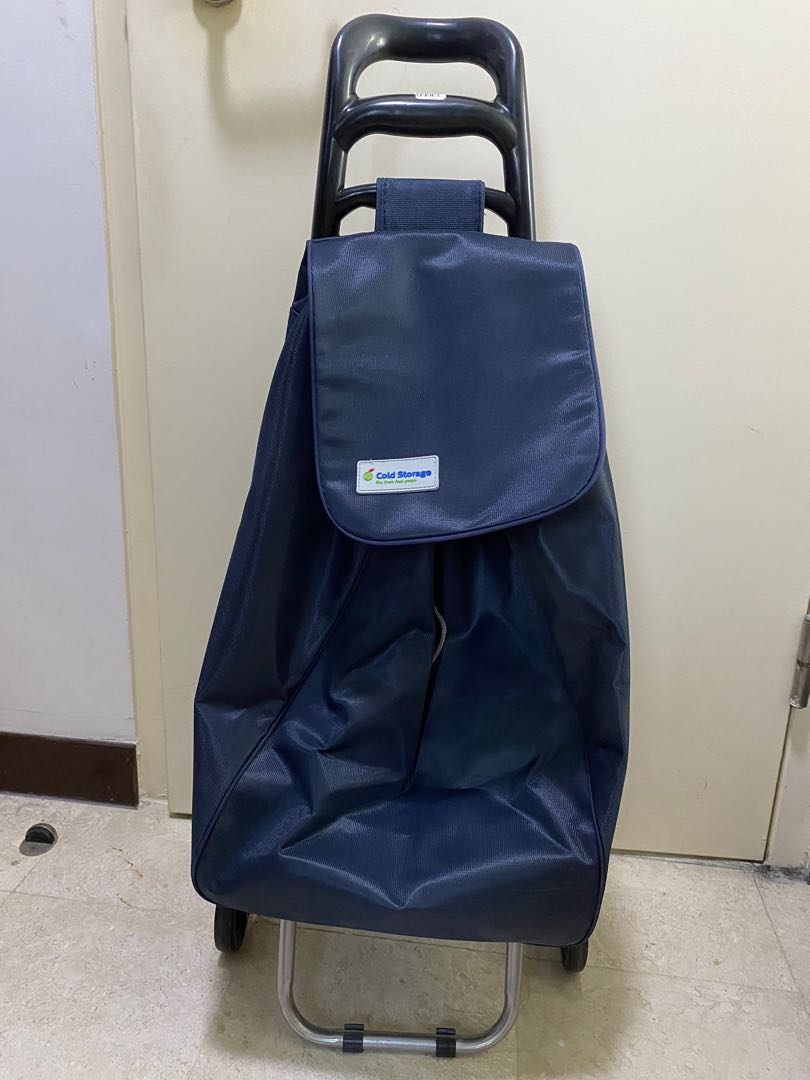 Cold storage trolley, Hobbies & Toys, Travel, Luggage on Carousell