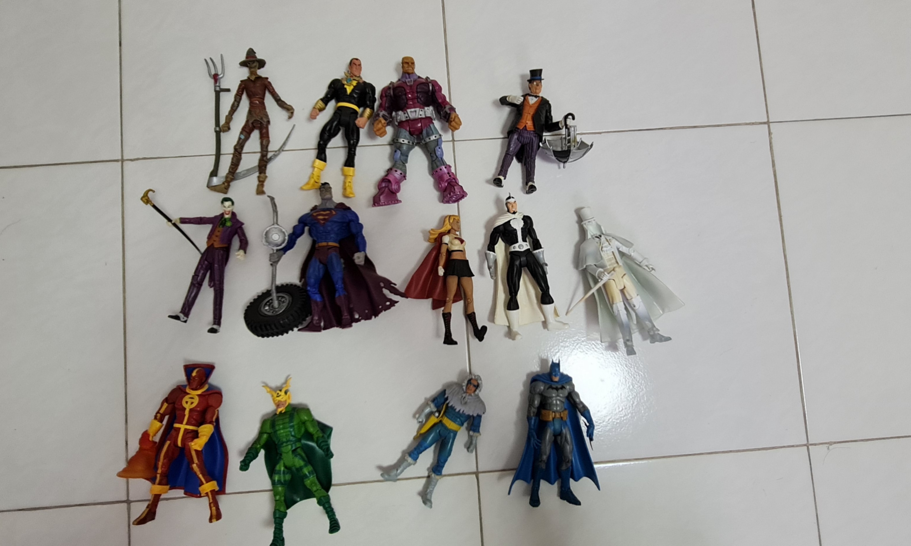 DC Universe DCUC DCSH Mattel Supergirl Batman set, Hobbies & Toys, Toys ...