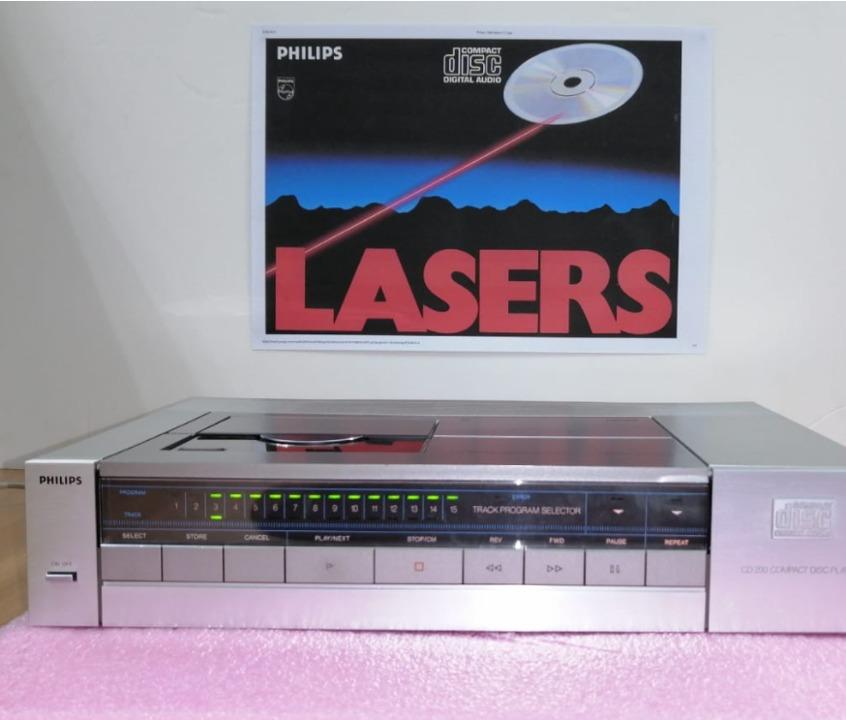 Philips CD 200, Audio, Other Audio Equipment on Carousell