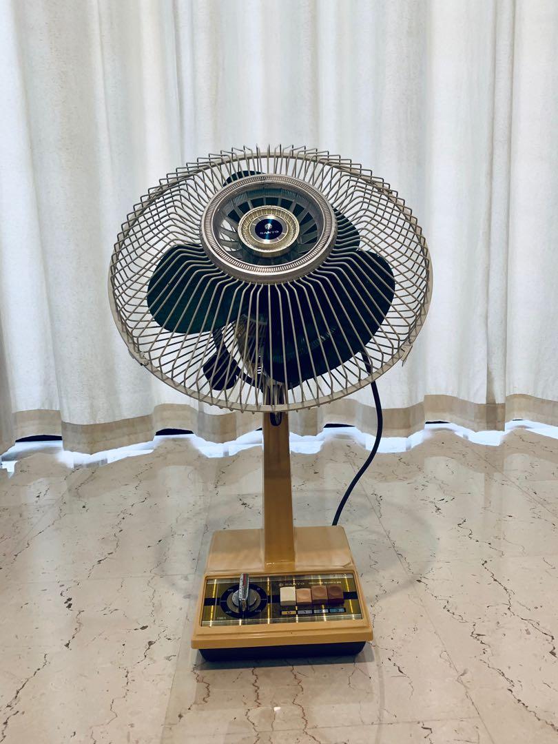 Sanyo oscillator tri-speed fan, Furniture & Home Living, Lighting ...