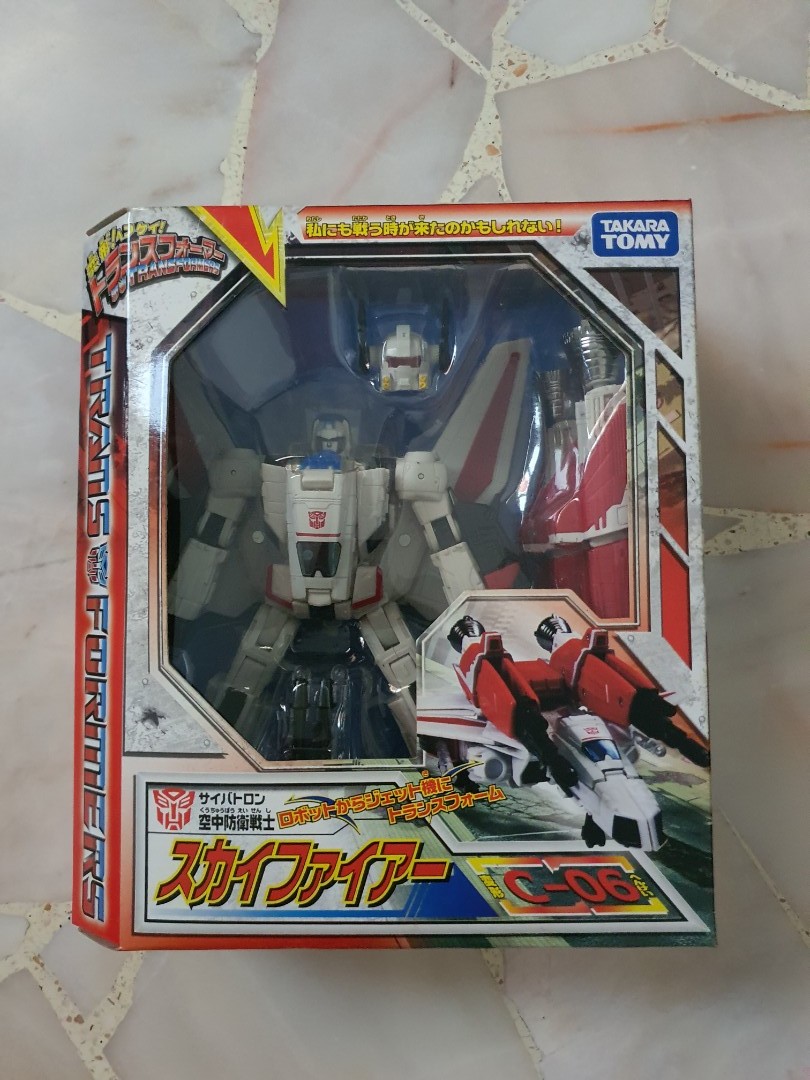 Takara Jetfire, Hobbies & Toys, Toys & Games on Carousell