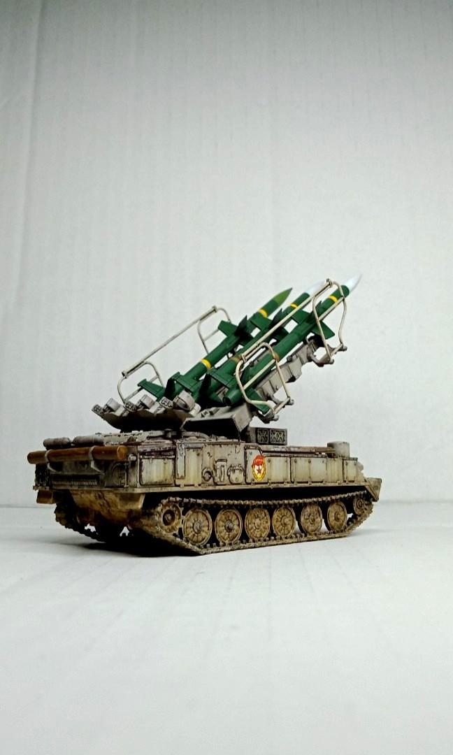 1/72 Soviet, Russia SA-6 SAM launcher "Gainful"...Pro-built model ...