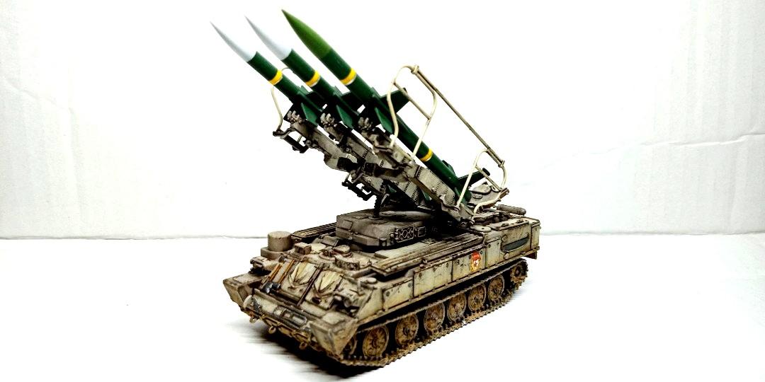 1/72 Soviet, Russia SA-6 SAM launcher "Gainful"...Pro-built model ...