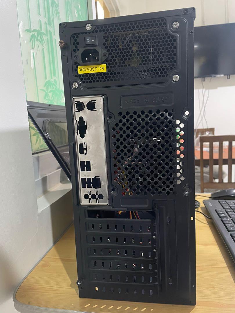 Computer case with power supply unit, A4tech keyboard and mouse, RAM ...