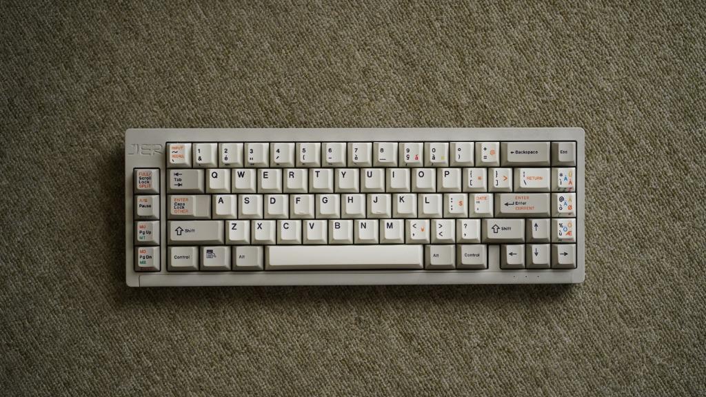 HammerWorks CRP R4 PBT Cherry-profile Keycap "Desko Orange" bundle ...