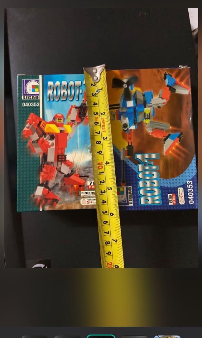Free LEGO robots mini, Free Items on Carousell