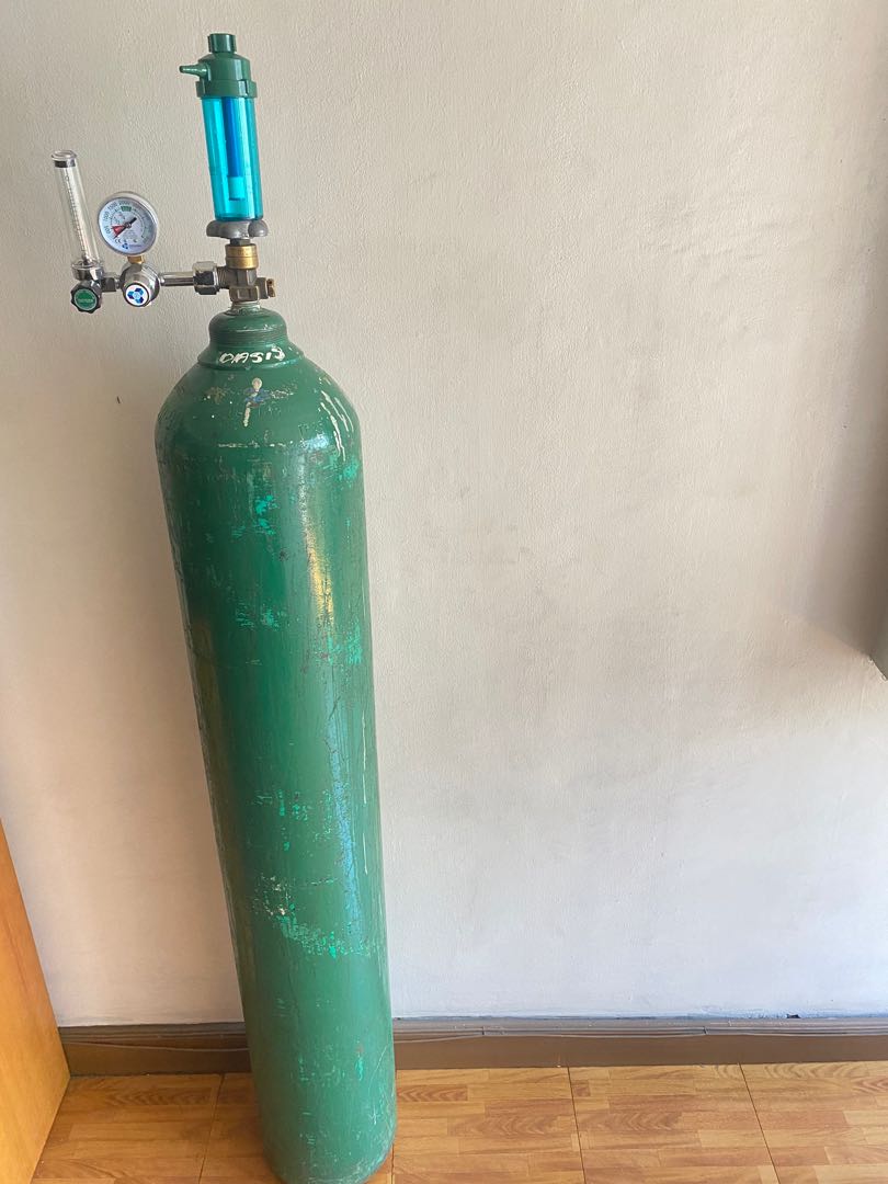 Oxygen Tank 50lbs with refill, Health & Nutrition, Medical Supplies ...