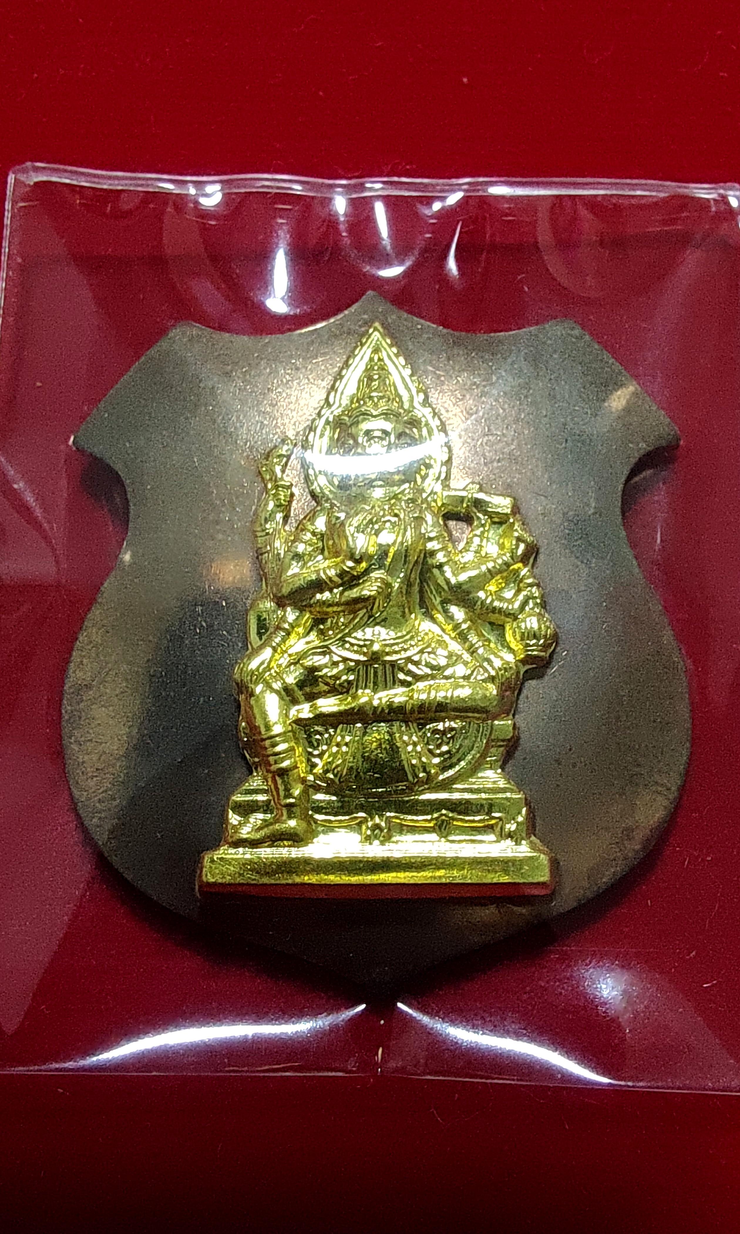 Phra Phrom Nawa Gold Mask BE2553 Archan Tiew / Diu, Hobbies & Toys ...