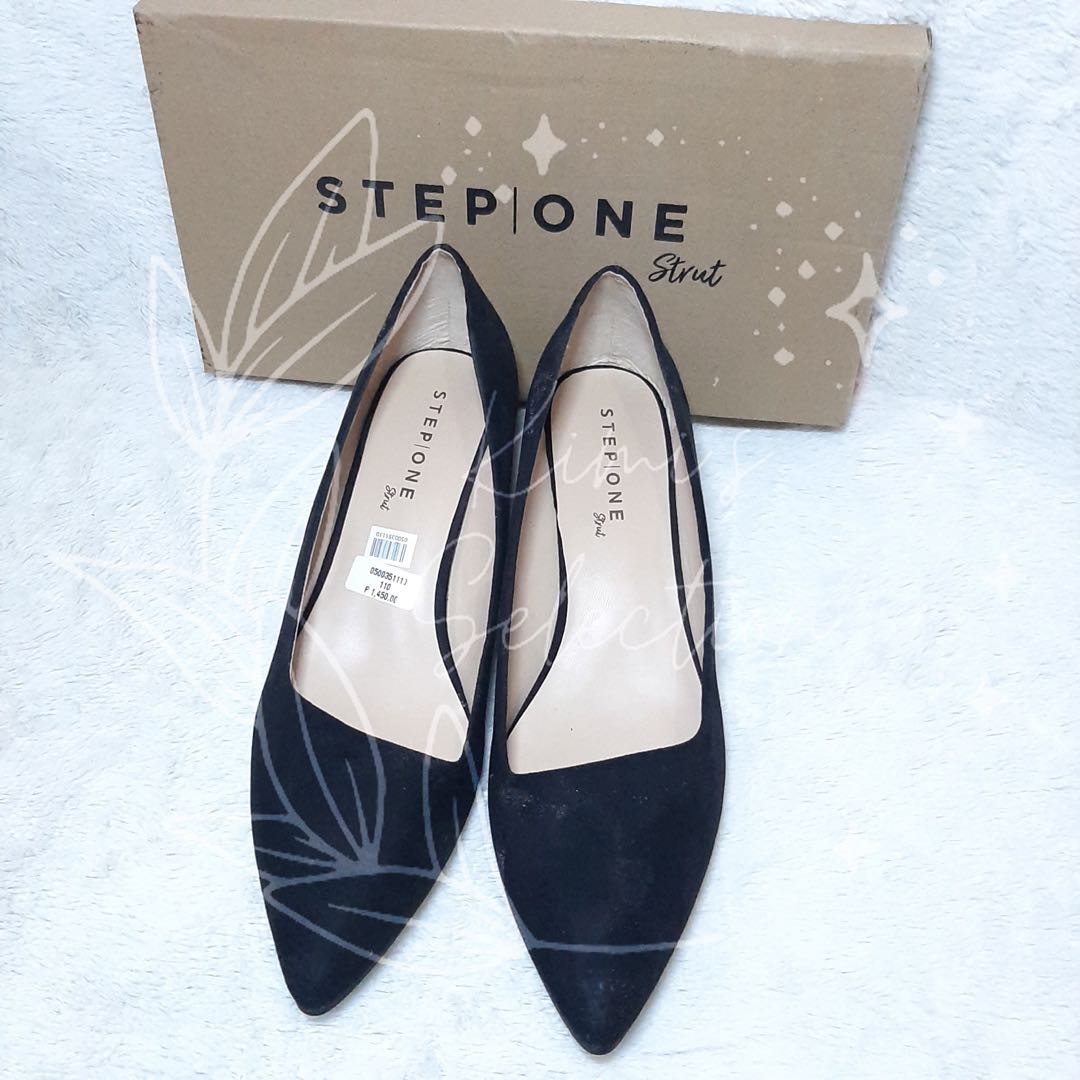 Step One Strut Evelyn Block Heels, Women's Fashion, Footwear, Heels on ...