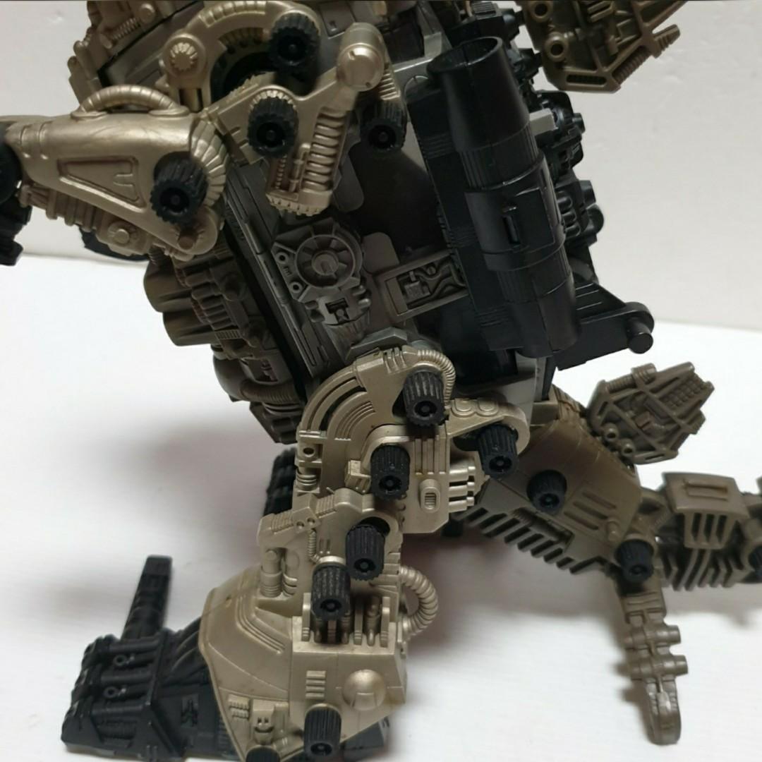 vintage tomy mighty zoidzilla gold zoids, Hobbies & Toys, Toys & Games ...