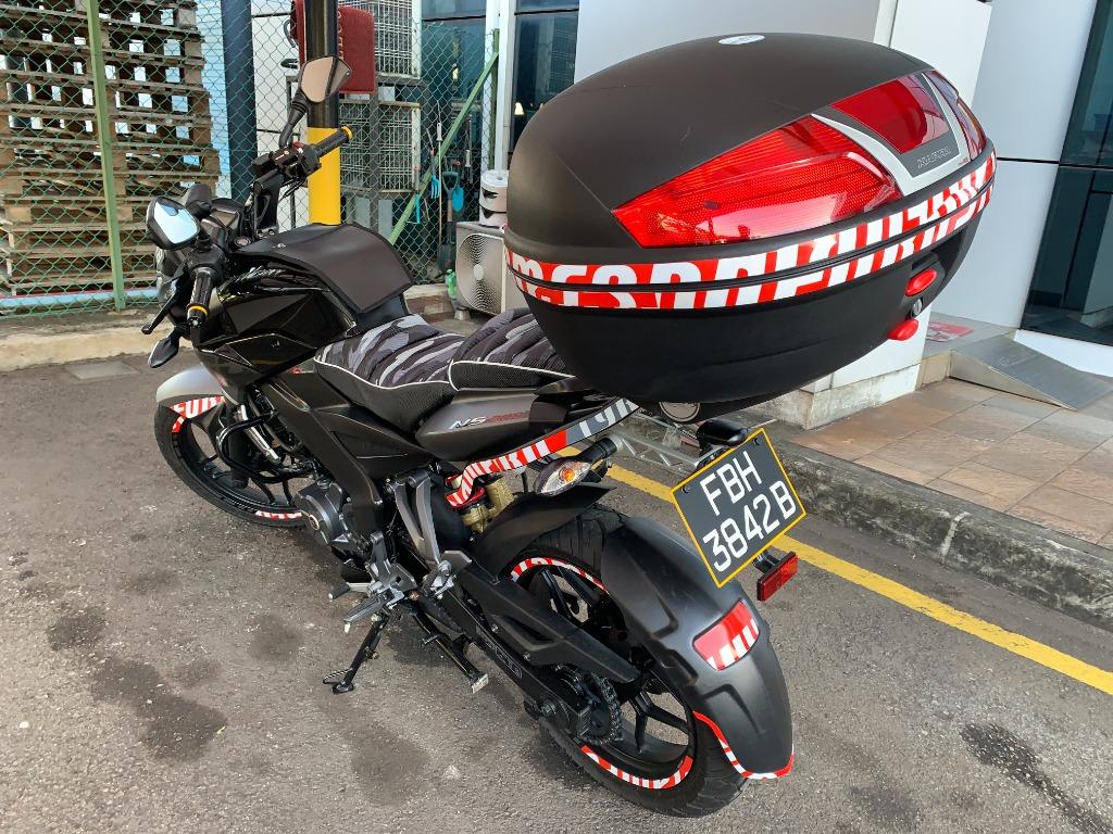 Bajaj Pulsar 200 NSFI, Motorcycles, Motorcycles for Sale, Class 2B on ...