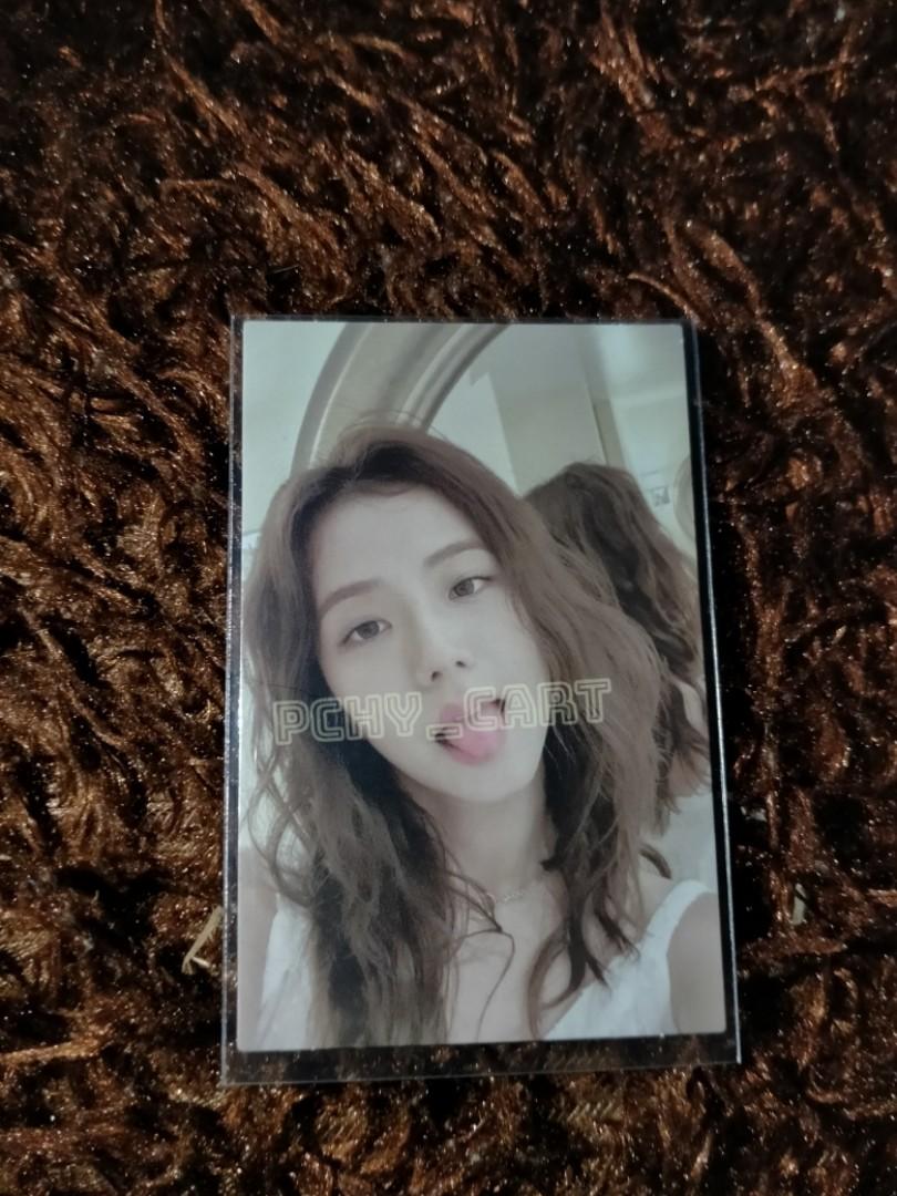 BLACKPINK SDIH JISOO SELFIE OFFICIAL PHOTOCARD, Hobbies & Toys ...