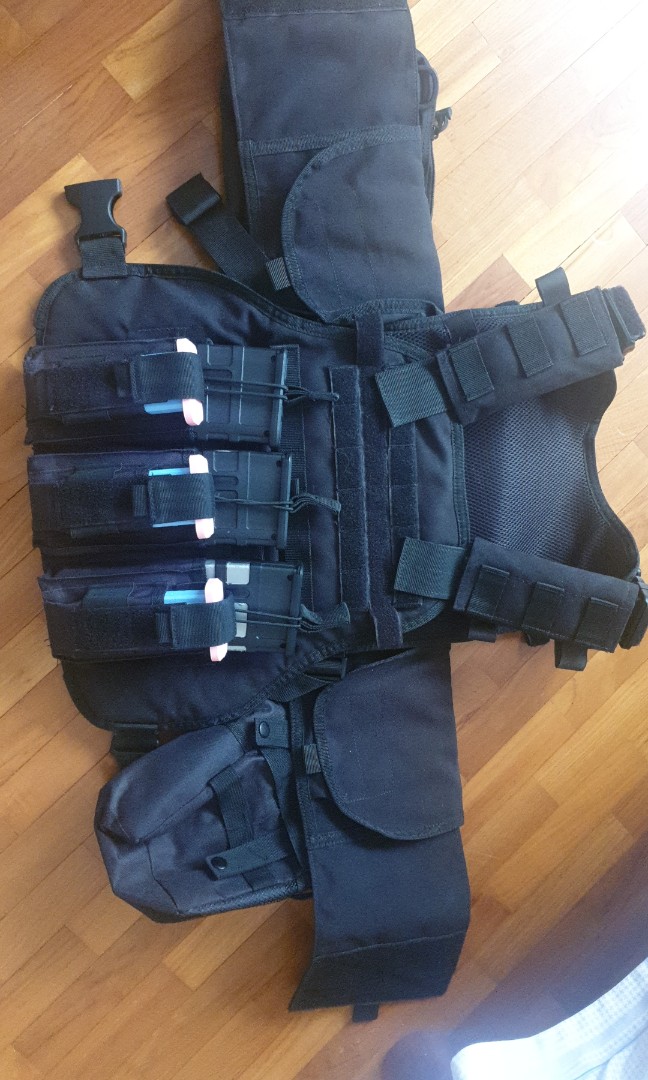 Condor MOPC plate carrier vest, Sports Equipment, Other Sports ...