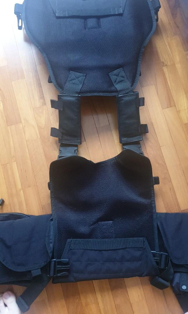 Condor MOPC plate carrier vest, Sports Equipment, Other Sports ...