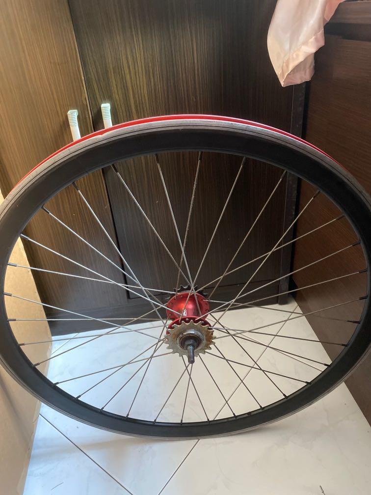 Fixie Rear Wheel set, Sports Equipment, Bicycles & Parts, Parts ...