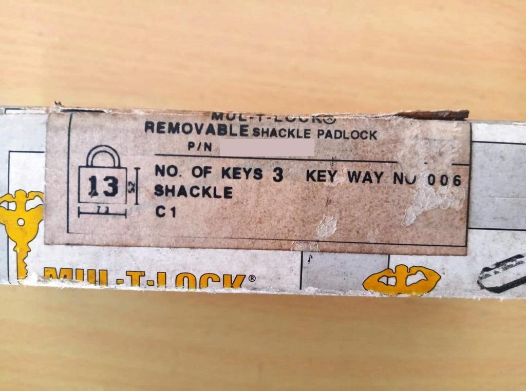 Mul-T-Lock Removable Shackle Padlock #13 C1, Furniture & Home Living ...