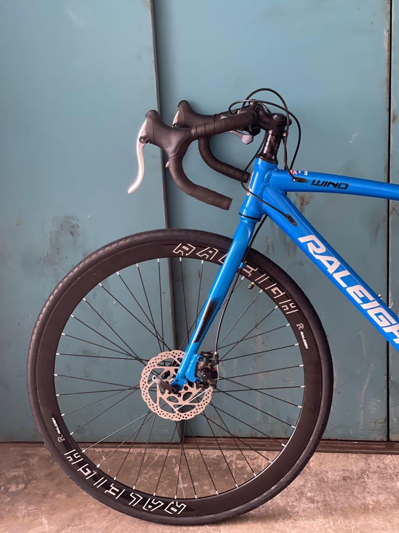 [Sold] Upgraded Raleigh r700 Wind Sapphire Metallic Blue Roadbike ...