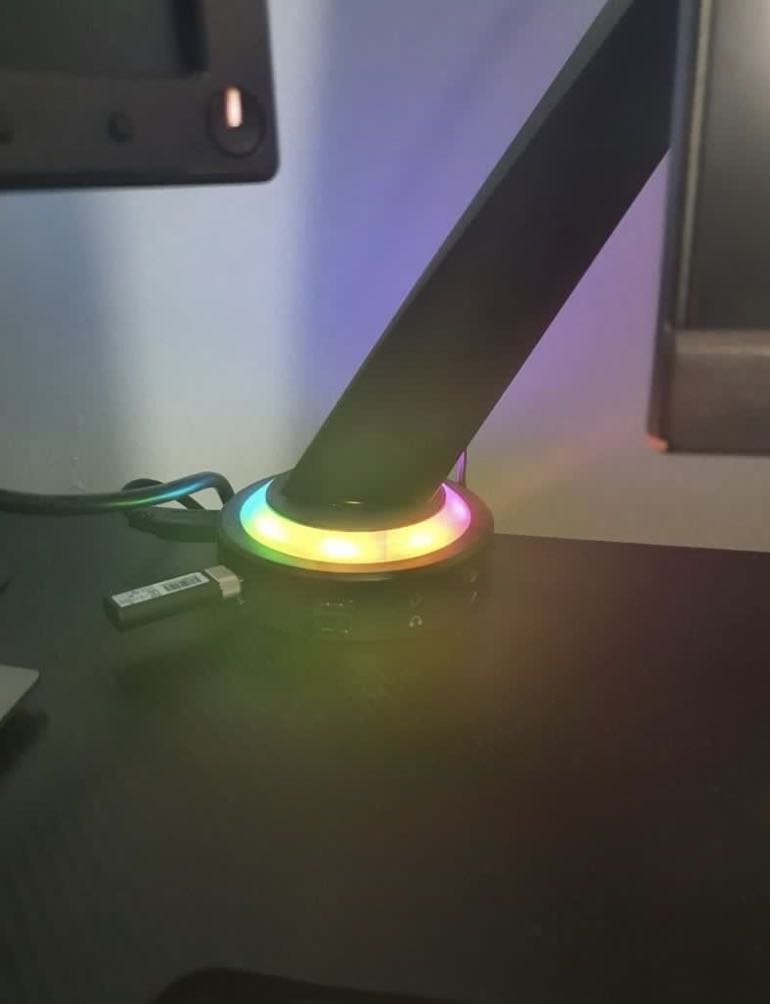 Prism plus Arc Neo monitor arm, Computers & Tech, Parts & Accessories ...